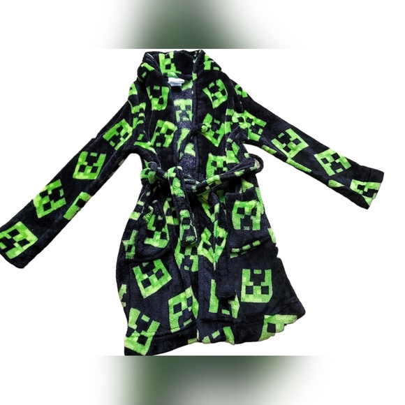Minecraft | Pajamas | Youth Minecraft Robe Size 6 | Poshmark